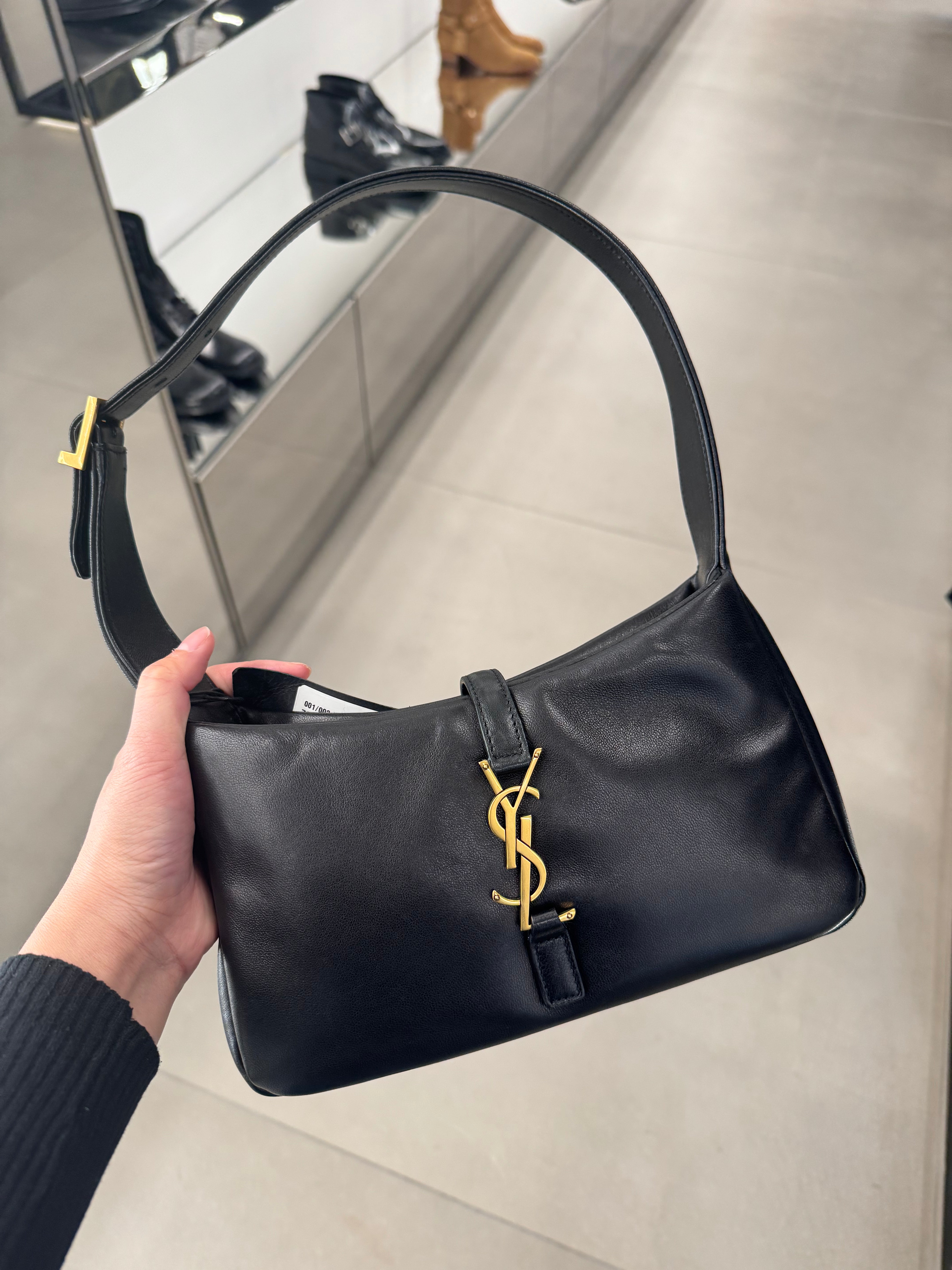 YSL SAINT LAURENT LE 5A7 Mini Puffer Hobo Bag | 聖羅蘭 手袋 (黑色 ...