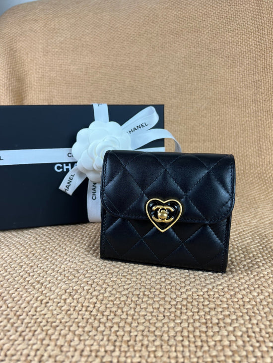 CHANEL 23P Heart Small Wallet on Chain | 香奈兒 銀包連鏈帶 (黑色) – LondonKelly ...